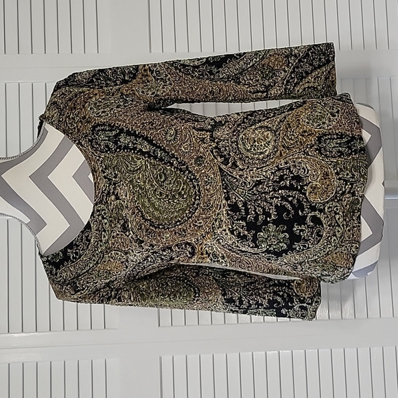 Susan Lawrence | Tops | Vintage Susan Lawrence Petite Large Paisley ...